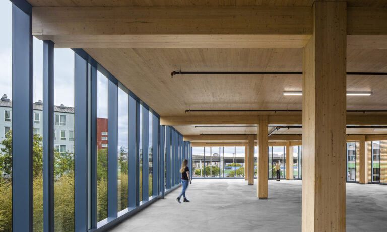 1 De Haro - WoodWorks | Wood Products Council