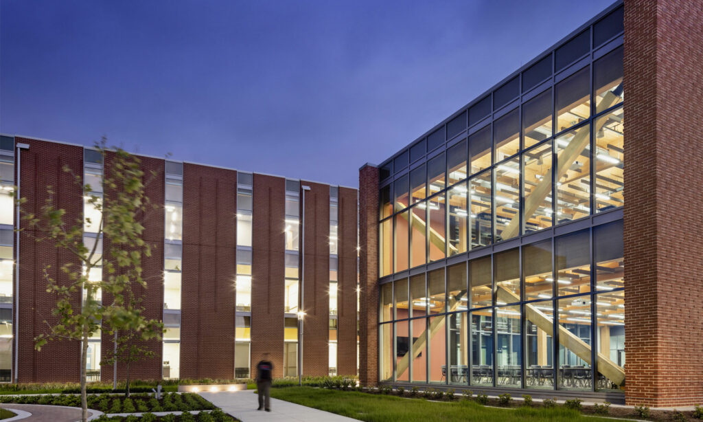 San Jacinto College Anderson-Ball Classroom Building - WoodWorks | Wood ...